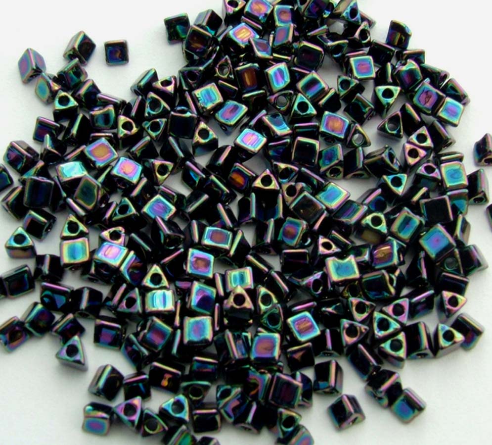 Miyuki Triangle Sharp Blue STR-0455 Size 10 8 5 Met Variegated Iris ...